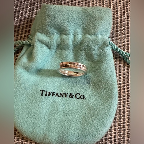 Tiffany & Co. | Jewelry | Tiffany Co Tiffany 837 925 Silver Ring Size 45 | Poshmark